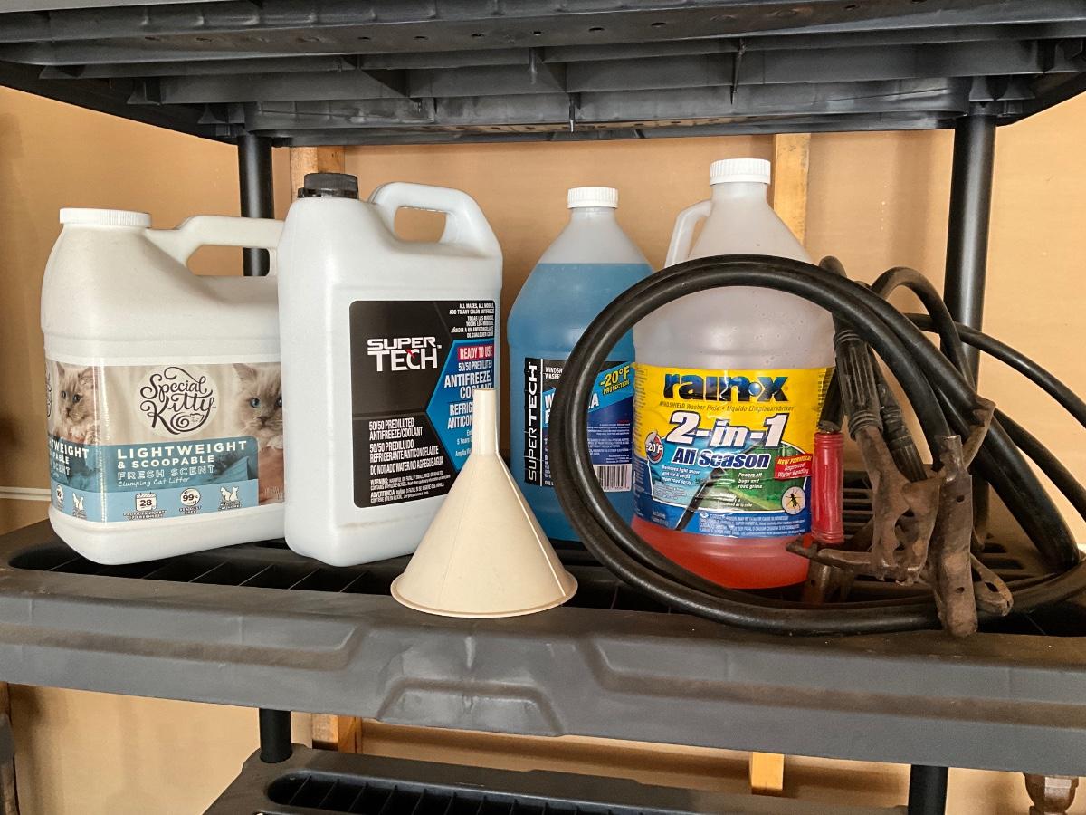 Garage items | EstateSales.org