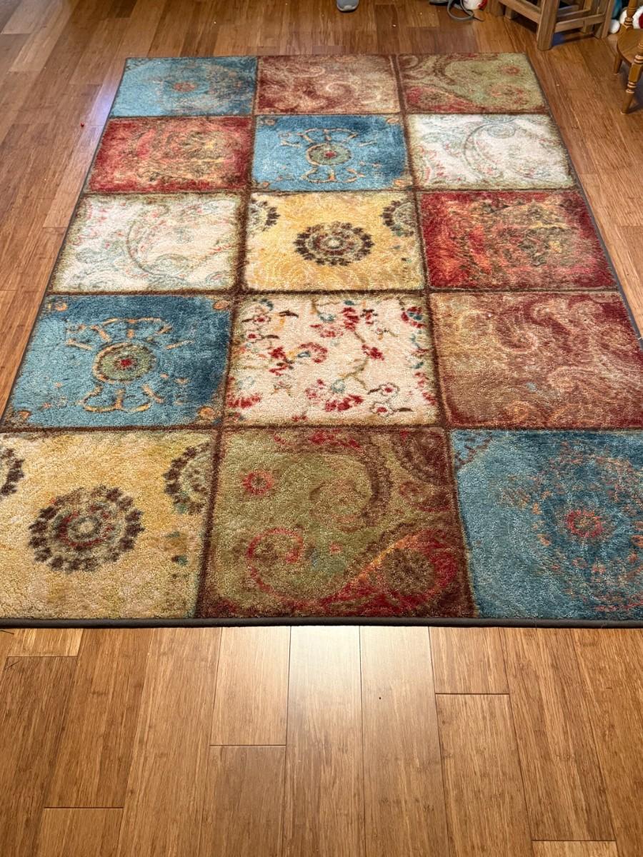 Multi-Colored Area Rug | EstateSales.org