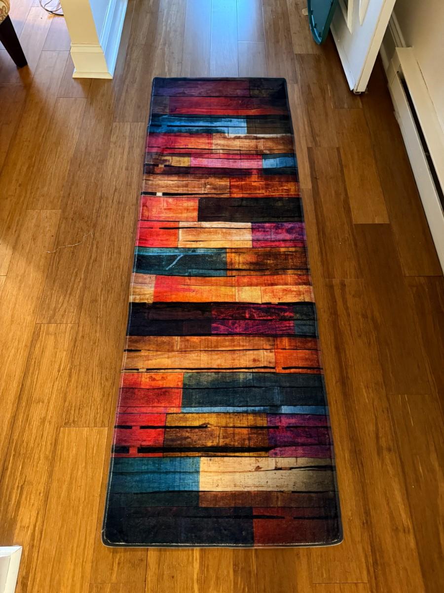 Abstract Design Multi-Colored Runner | EstateSales.org