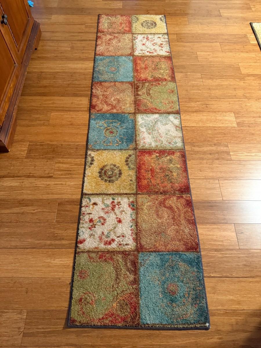 Multi-Colored Runner | EstateSales.org