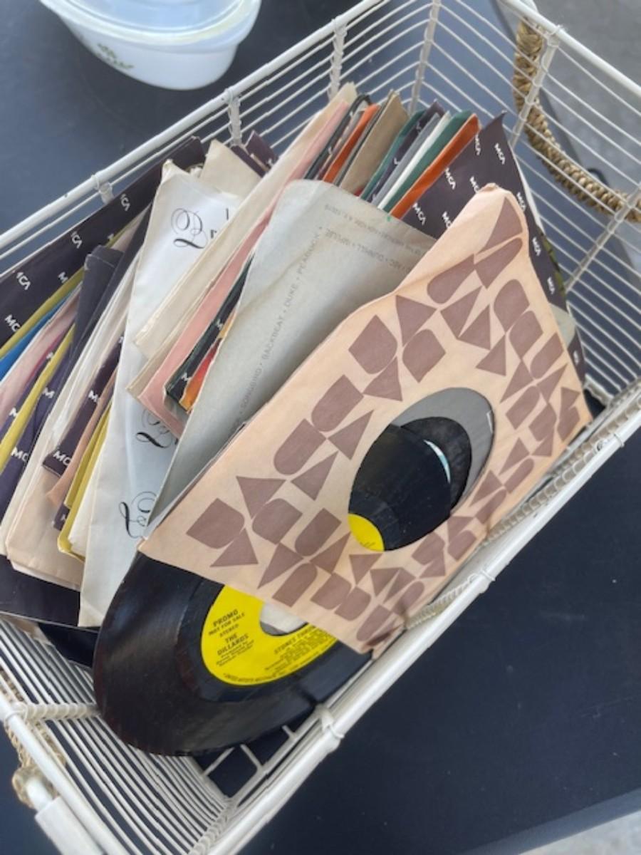 Vinyl LOT | EstateSales.org