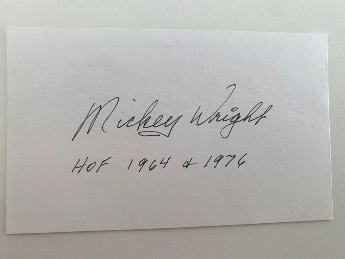LPGA winner Mickey Wright original signature | EstateSales.org