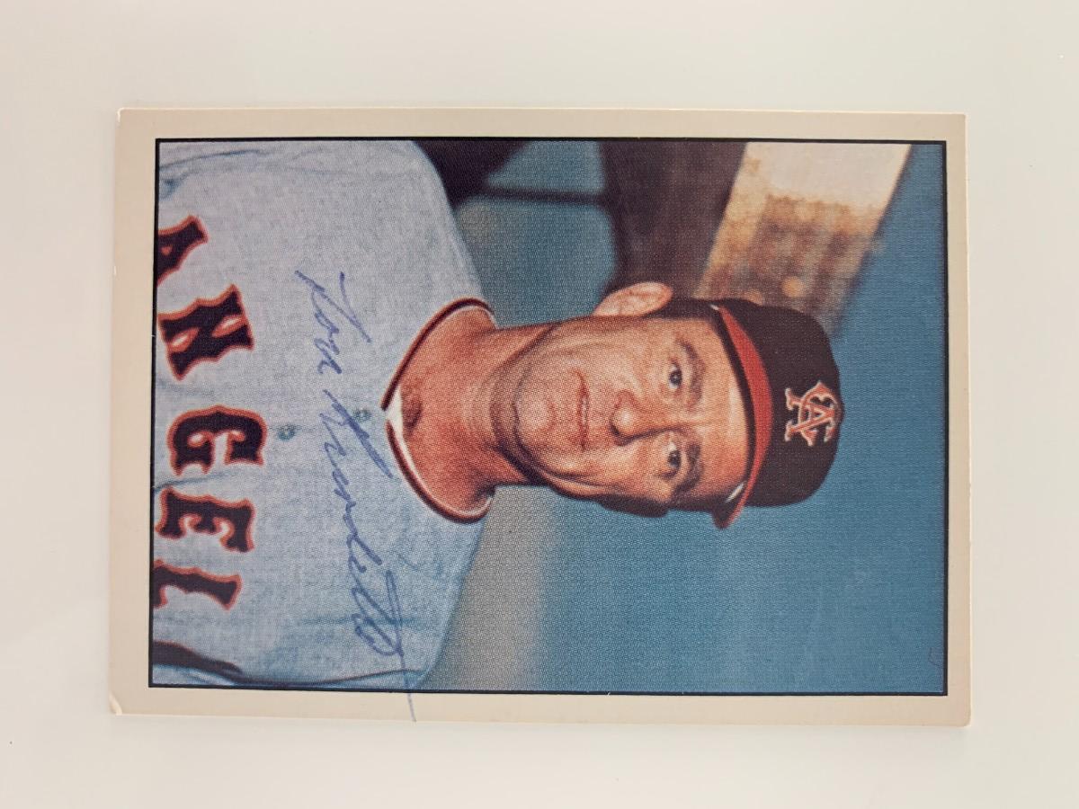 Lew Burdette signed baseball card | EstateSales.org