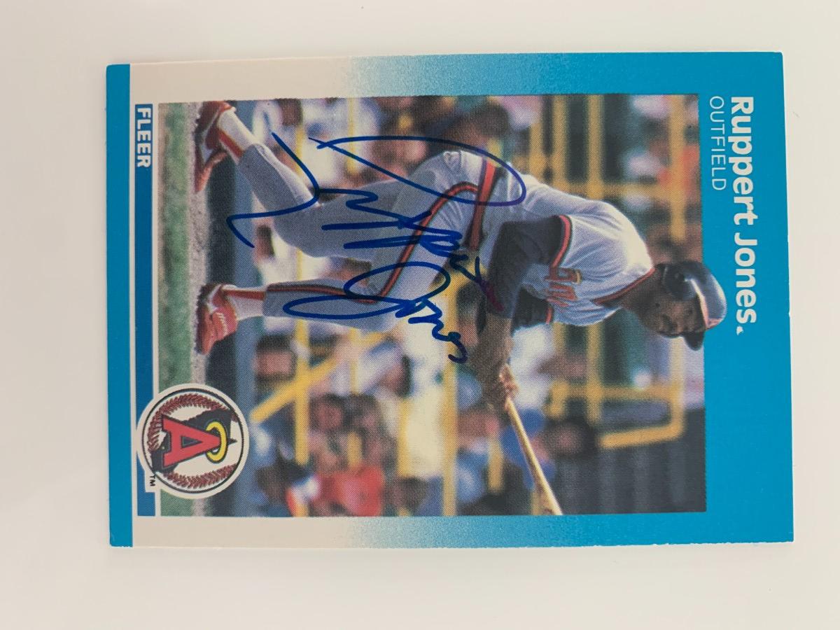 Ruppert Jones signed baseball card | EstateSales.org