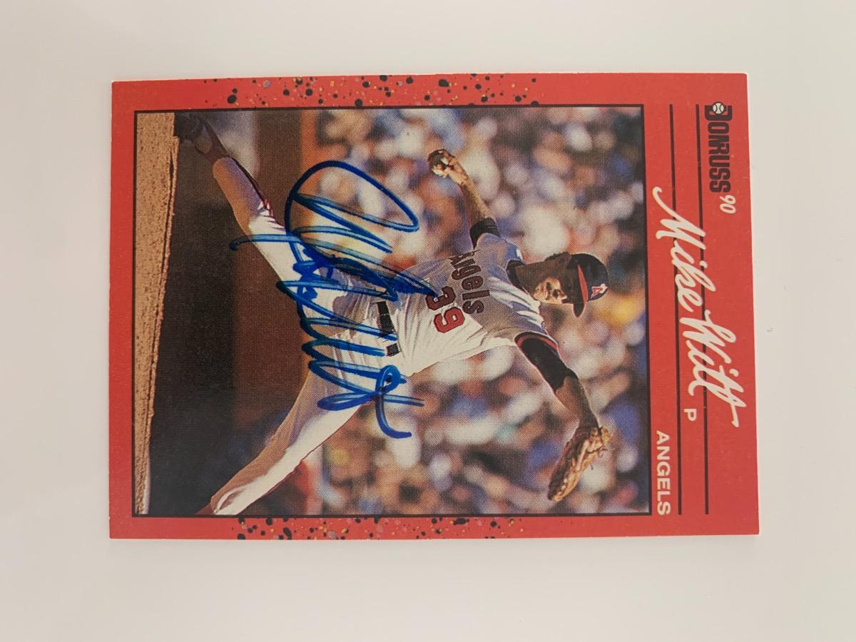 Robert Foxworth signed photo | EstateSales.org