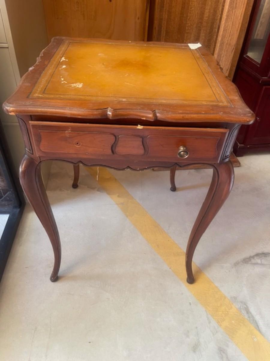 Antique Leather Top End Table | EstateSales.org