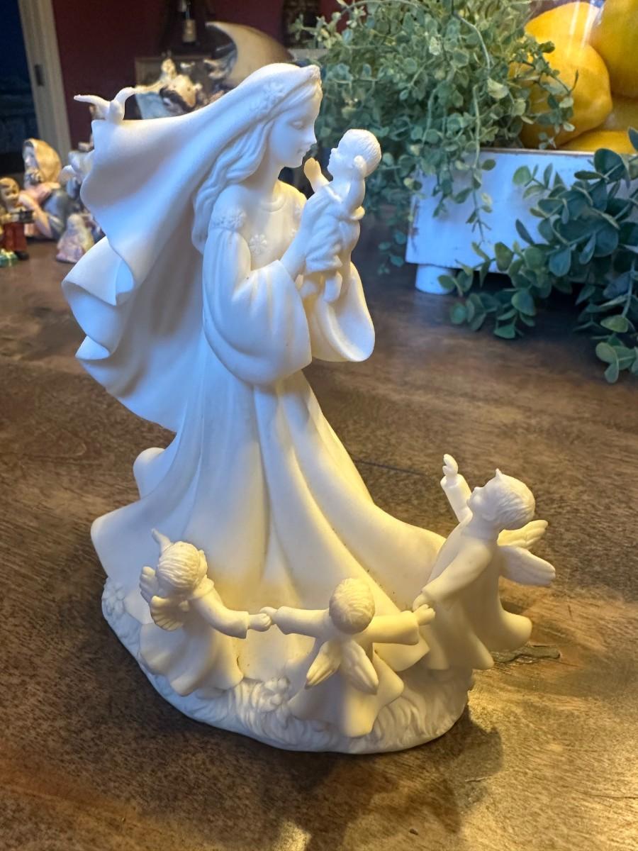 ANGEL HOLDING BABY WITH ANGEL ON THE BOTTEM WHITE FIGURINE ...