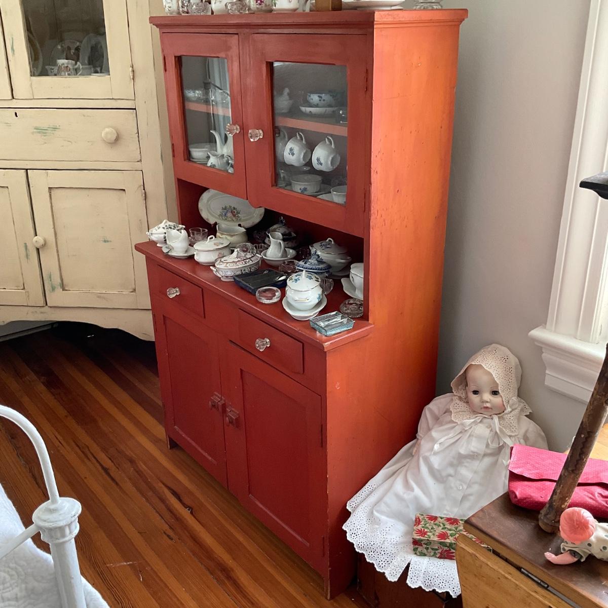 UA726 Small Childs Step-back Cupboard | EstateSales.org