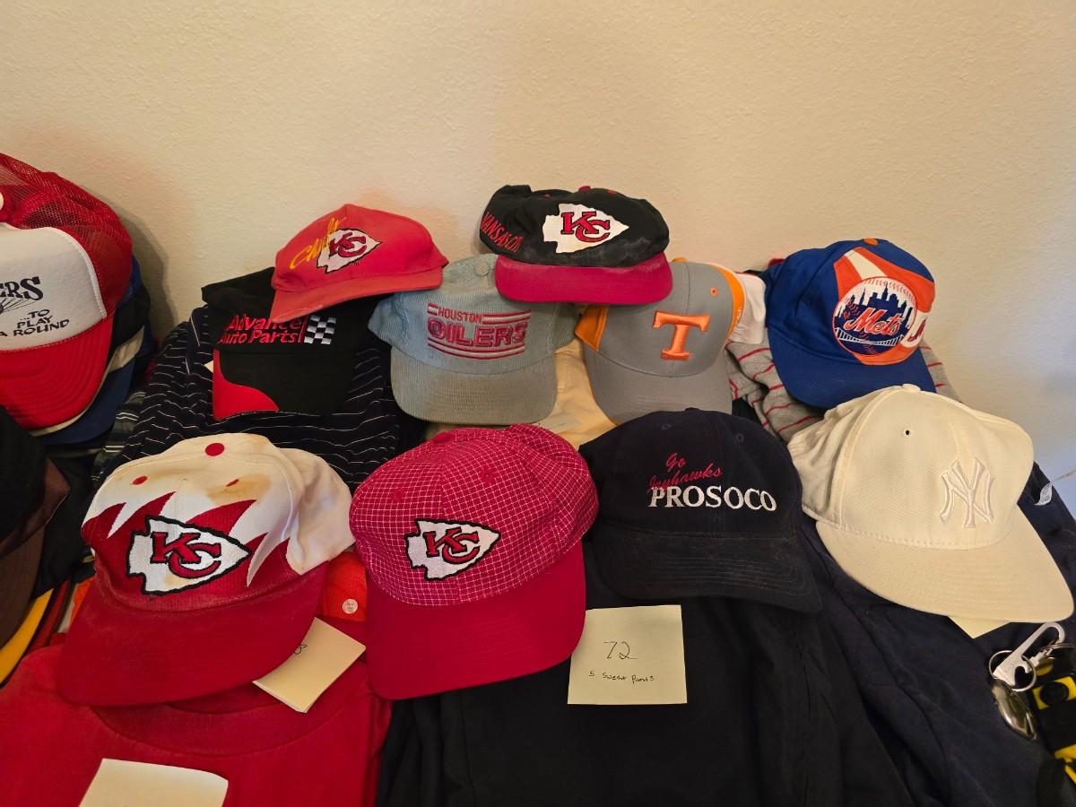 Baseball caps | EstateSales.org