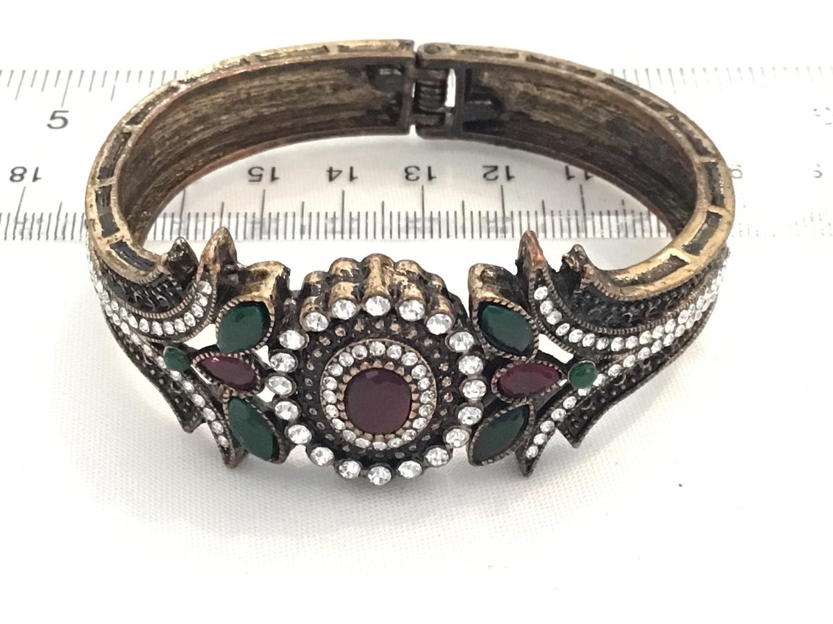 Turkish Bangle | EstateSales.org