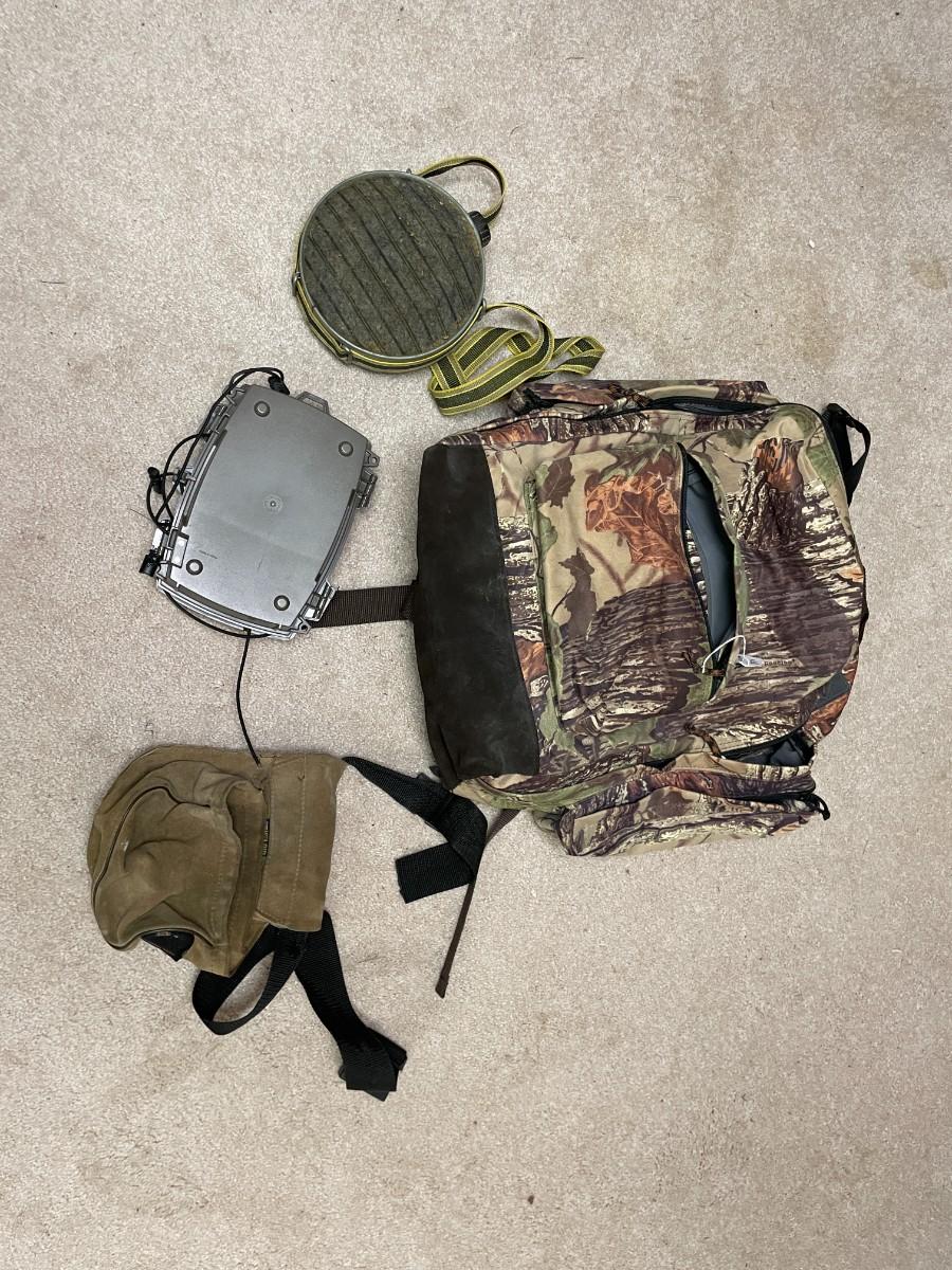 Hunting Gear Set with Backpack and Accessories | EstateSales.org
