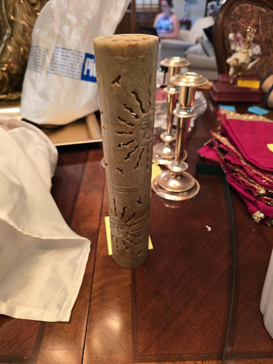 Candle cover | EstateSales.org