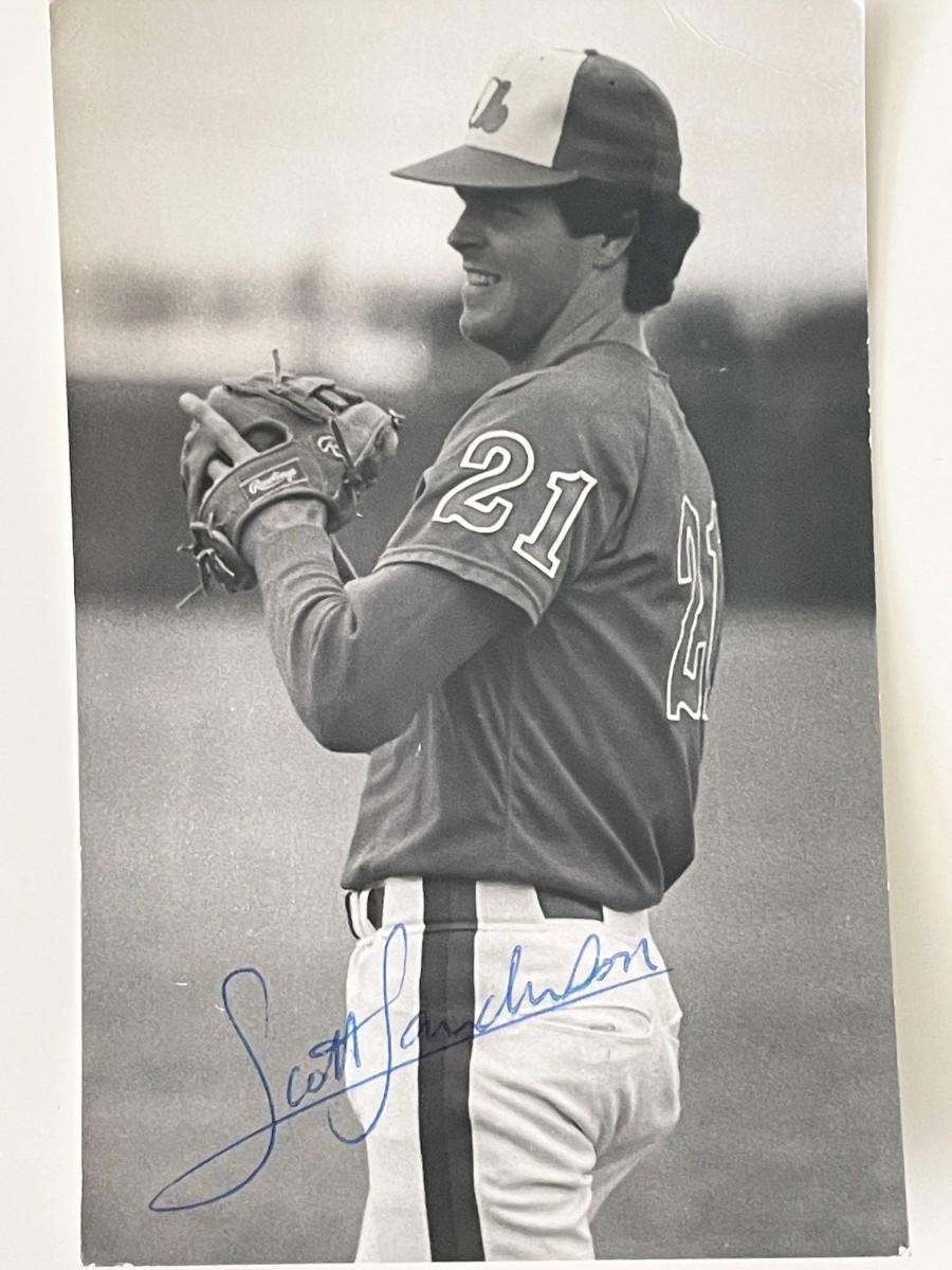 Scott Sanderson signed photo | EstateSales.org