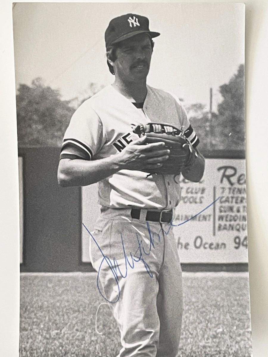 New York Yankees Joe Lefebvre signed photo | EstateSales.org