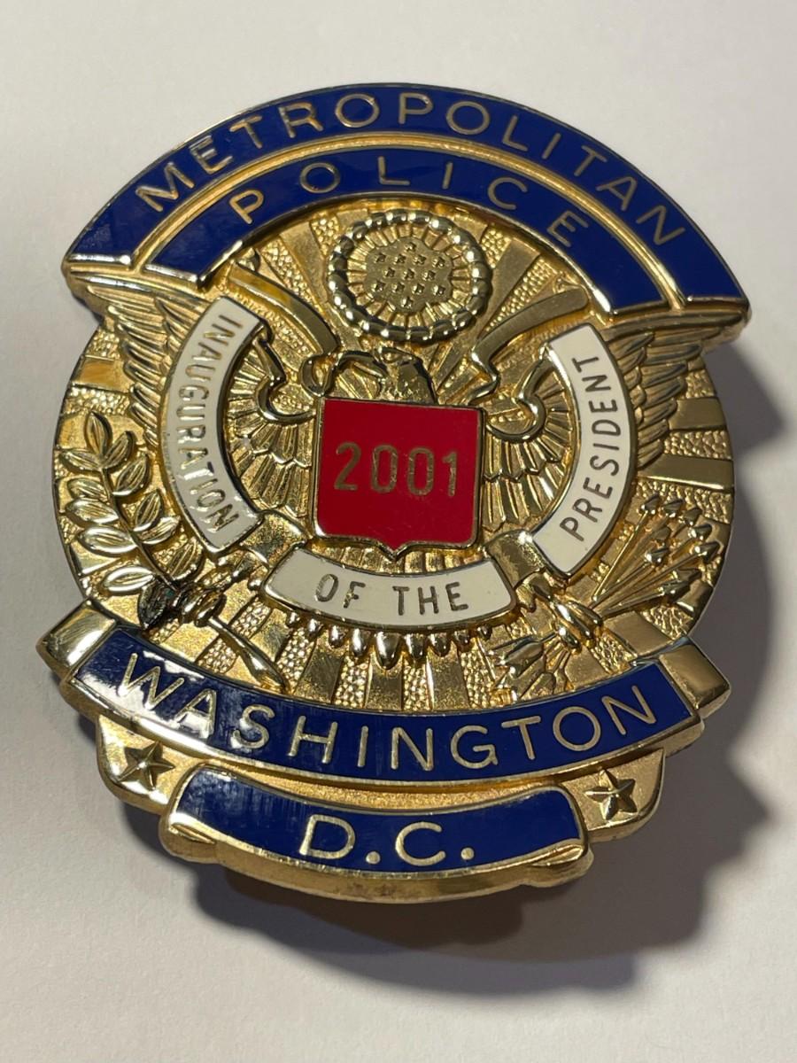 Metropolitan Police Badge from the District of Columbia for the 2001 US ...