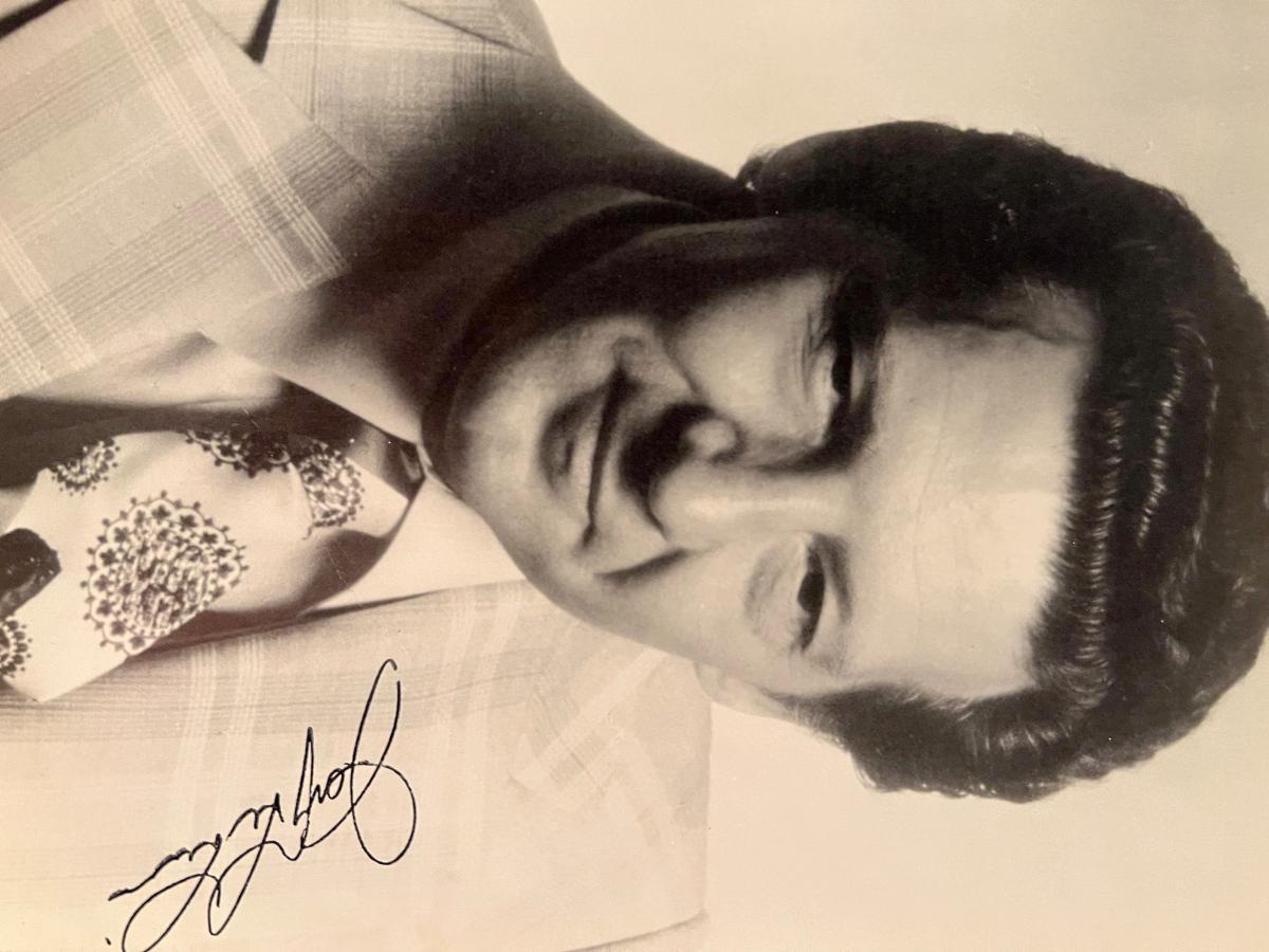 Jerry Lee Lewis facsimile signed photo. 8x10 inches | EstateSales.org