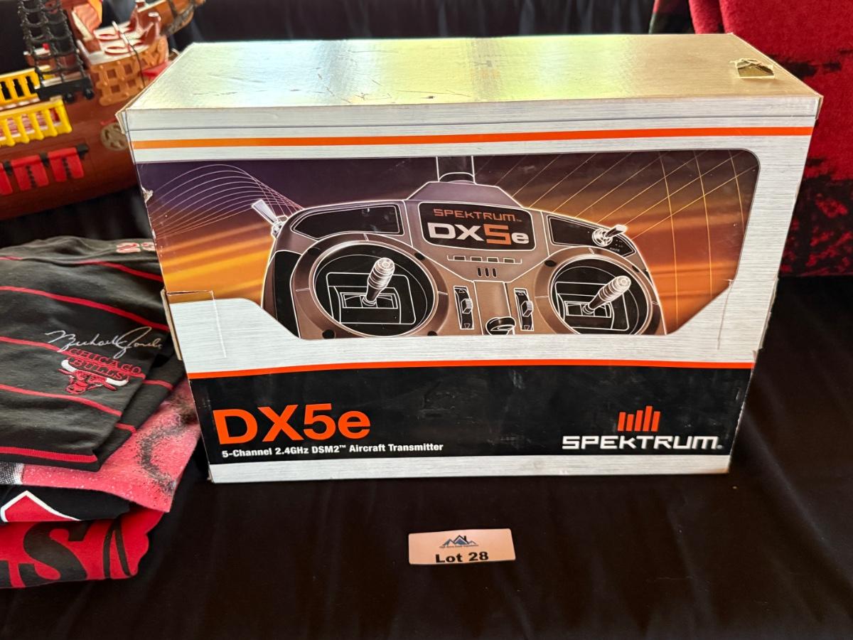 Spectrum Ds5E RC Controller | EstateSales.org