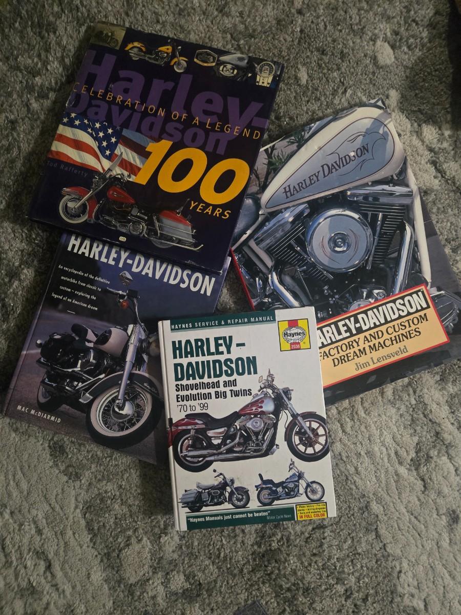 Harley books | EstateSales.org