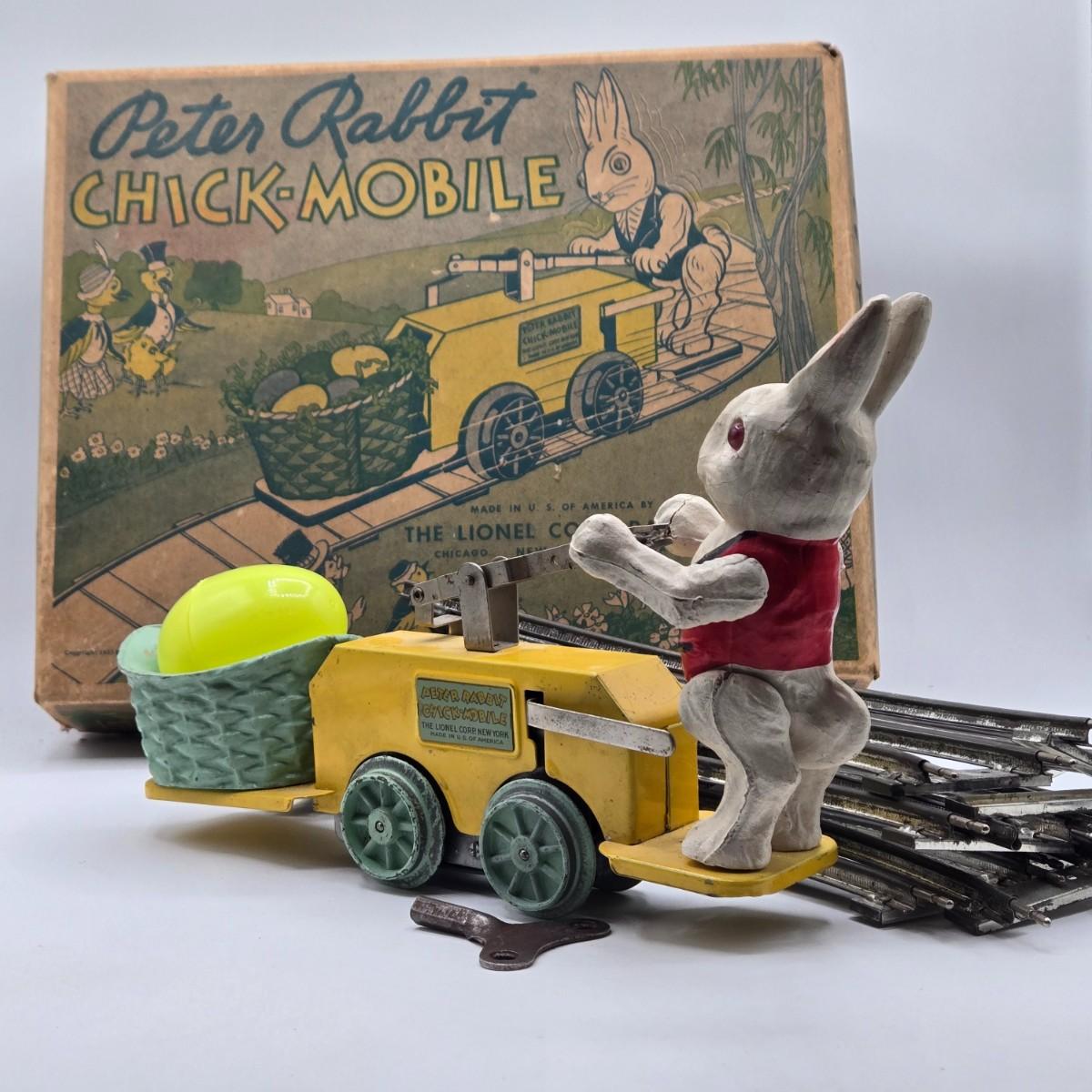 LOT 5: Vintage Lionel Peter Rabbit Chick-Mobile Wind-up Toy with ...