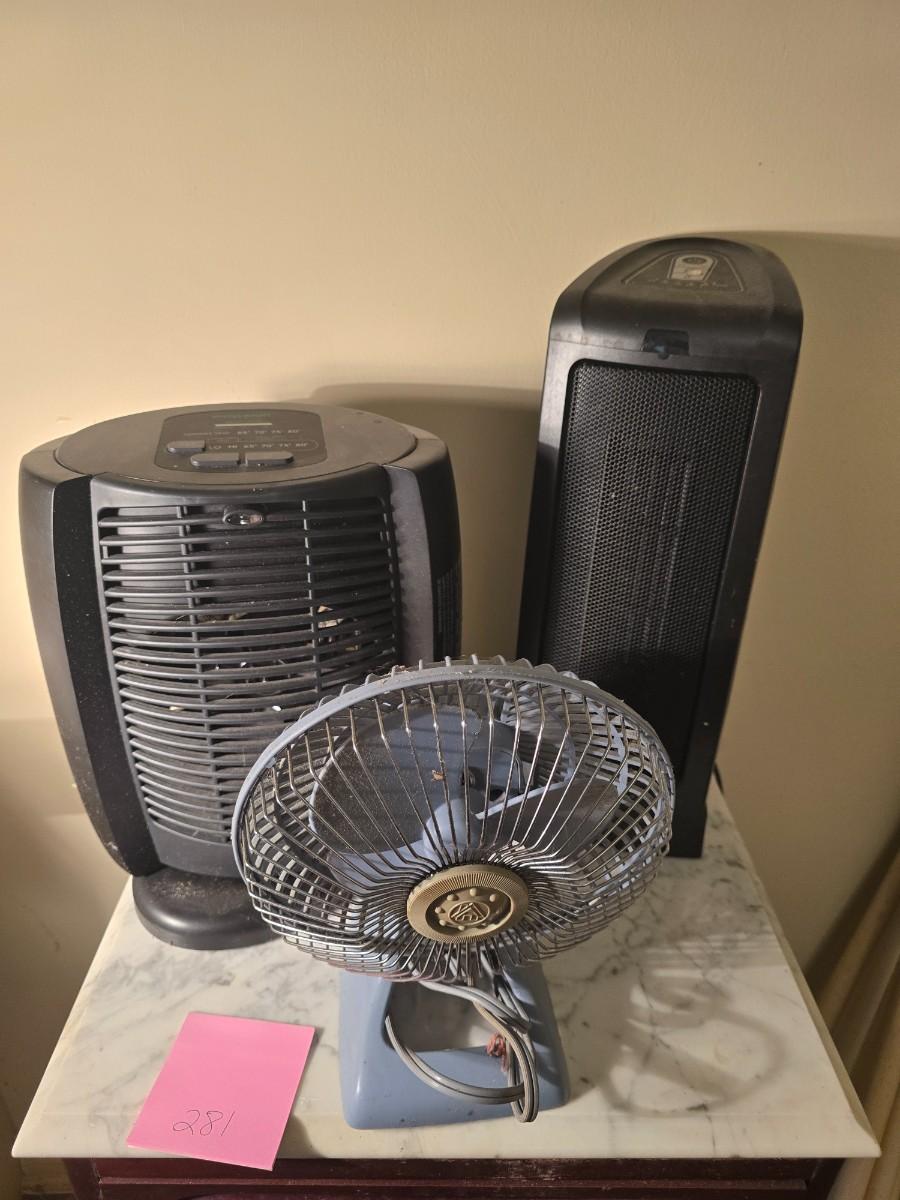 Lot of fans | EstateSales.org