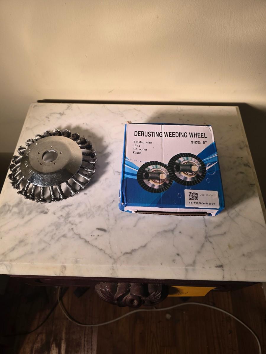 Derusting wheel | EstateSales.org