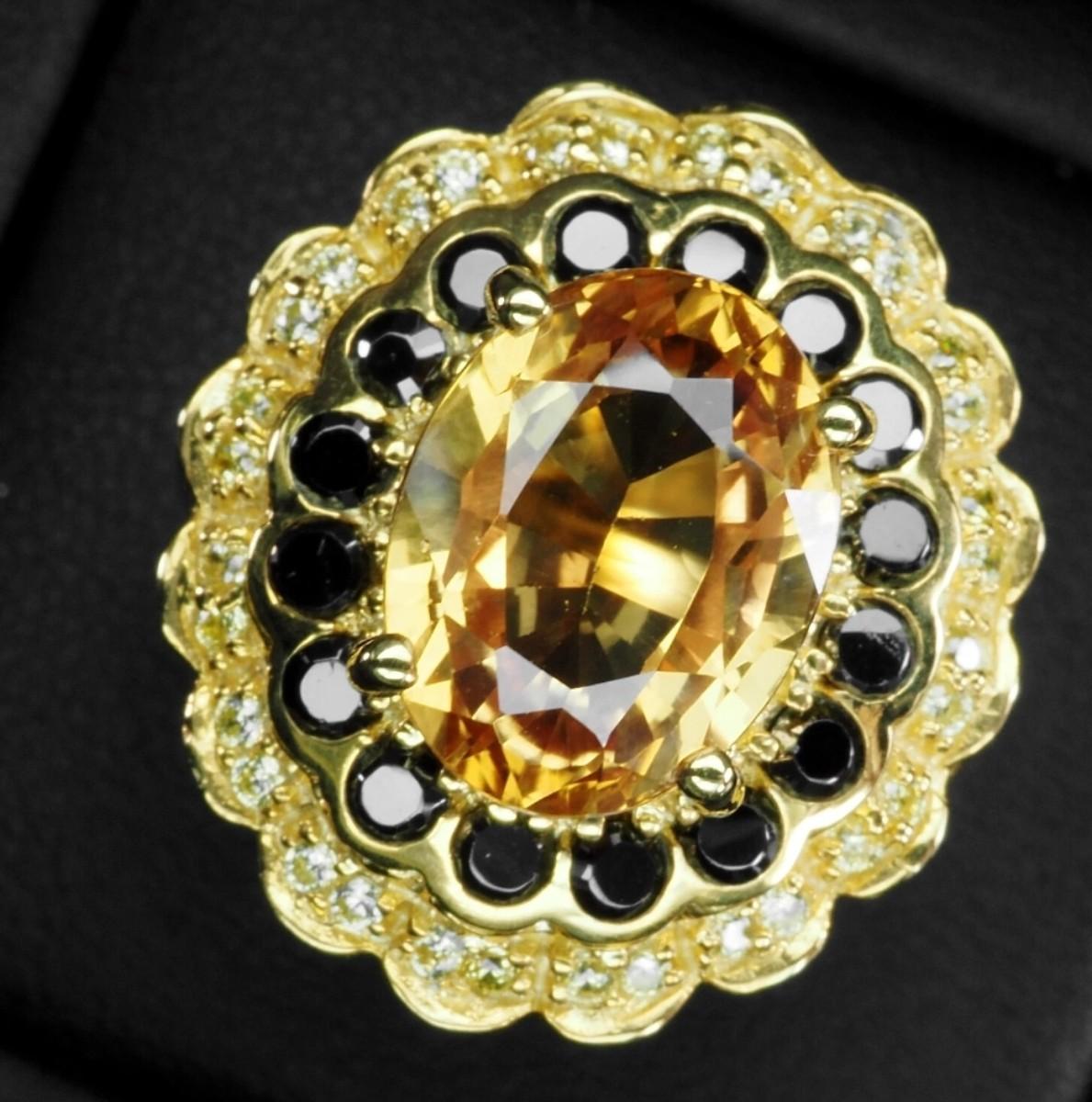 Yellow Lab Grown Sapphire 6.45Ct | EstateSales.org