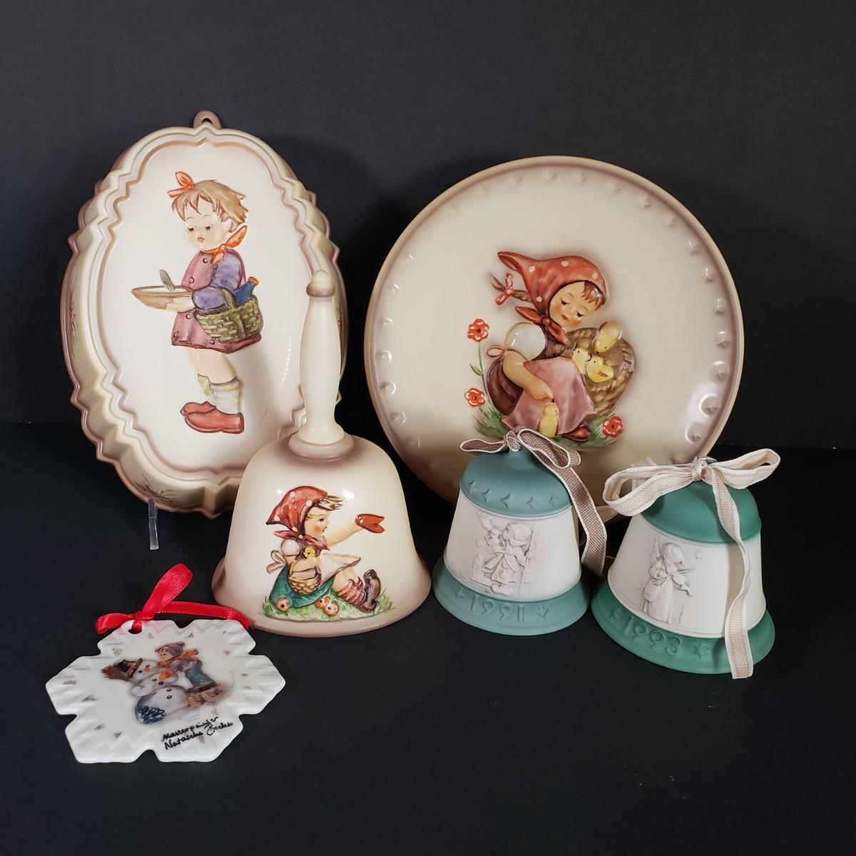 LOT 144K: Hummel Collector Assortment; Baking Mold and More ...