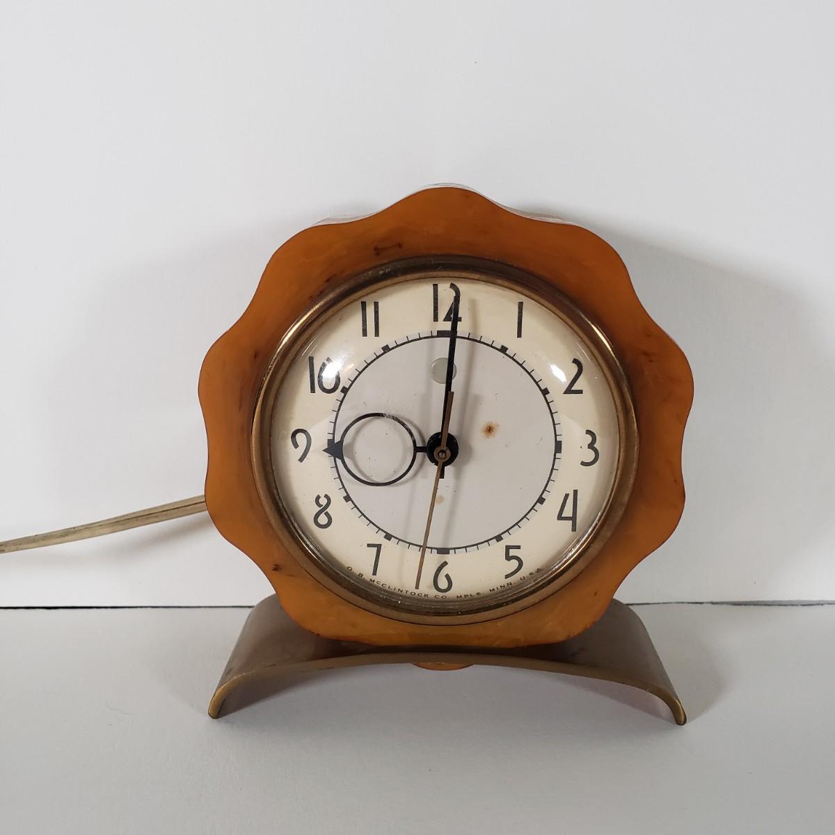 LOT 15X: O.B. McClintock Co. Catalin Bakelite Electric Alarm Clock ...