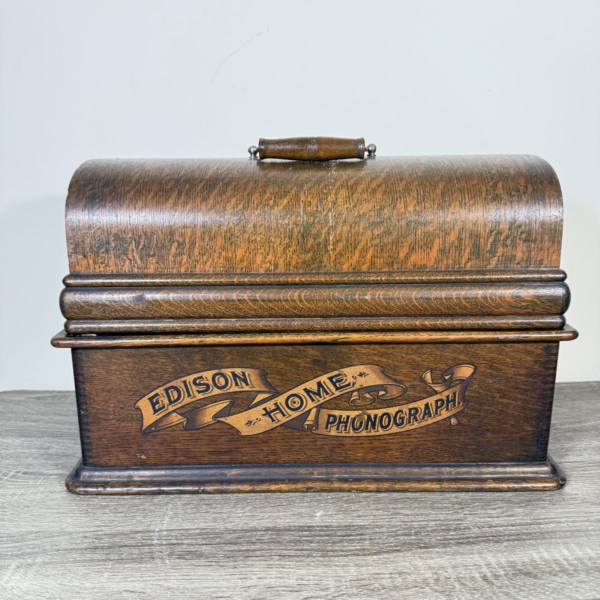 LOT 37K: Antique Edison Home Phonograph Box | EstateSales.org