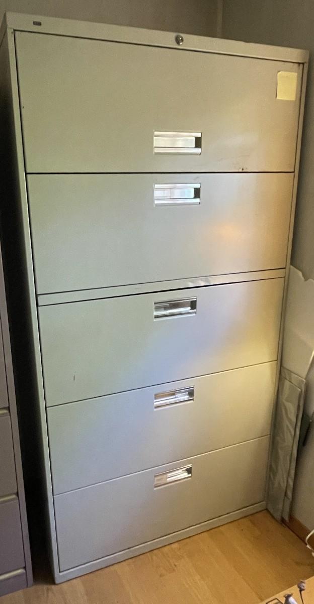 5 Drawer Lateral File Cabinet & Contents | EstateSales.org