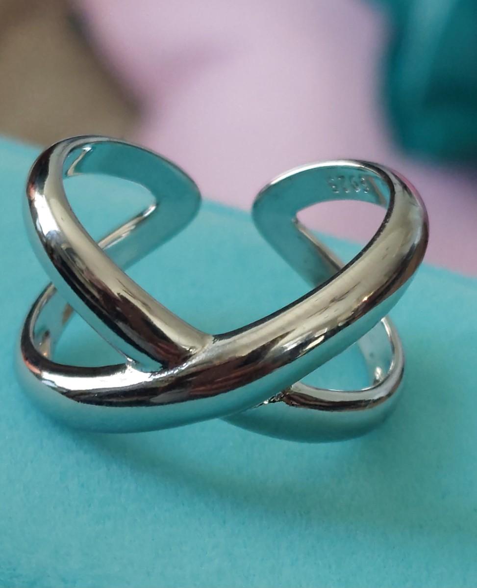 925 Sterling Silver Ring | EstateSales.org