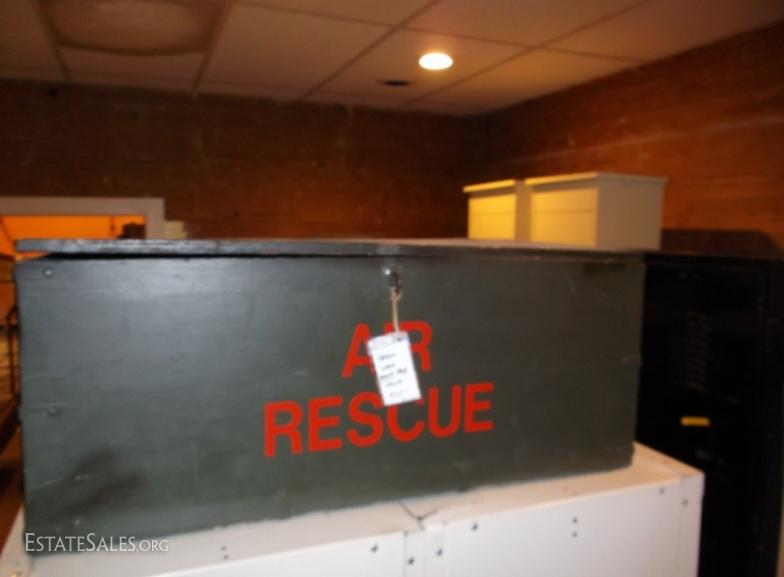 Air Rescue Military Trunk/Box | EstateSales.org