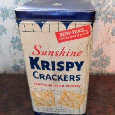Vintage Sunshine Krispy Crackers Tin | EstateSales.org