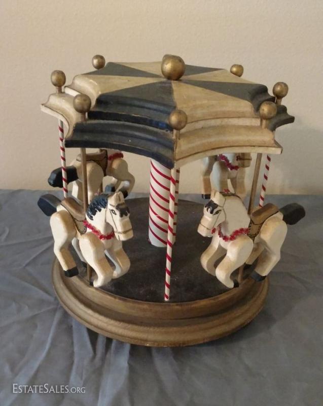 Wooden Carousel | EstateSales.org