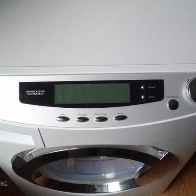Lot 71 - Haier Washer and Dryer | EstateSales.org