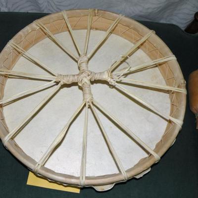 LOT 45 - Native American Tom Tom Drum | EstateSales.org