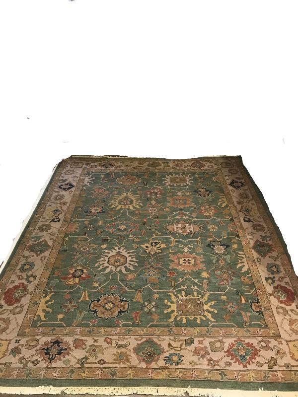 Large 8'x 10' Green Soumak Rug by Kalaty | EstateSales.org