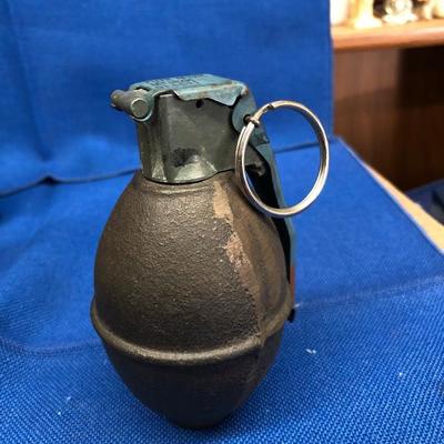 Hollow FUZE M228 Grenade (Item #521) | EstateSales.org