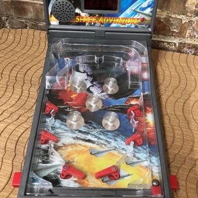 SPACE ADVENTURE BATTERY OPERATED PINBALL MACHINE | EstateSales.org