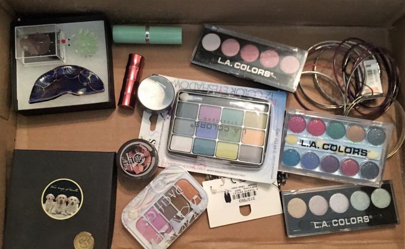Misc Makeup | EstateSales.org