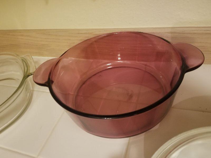 Purple pyrex glass casserole dish | EstateSales.org