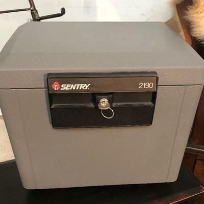 SENTRY 2190 FIRE SAFE | EstateSales.org