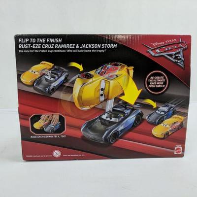 Cars 3 Flip to the Finish Rust-Eze Cruz Ramirez & Jackson Storm - New ...