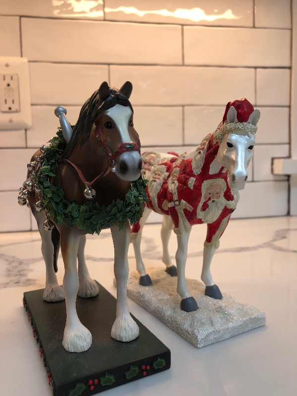 Lot 9 - "The Trail of Painted Ponies" Collector Horses Numbered ...