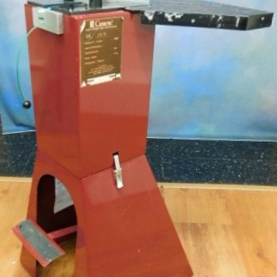 Cassese Foot Operated Underpinner CS79 (Working) | EstateSales.org