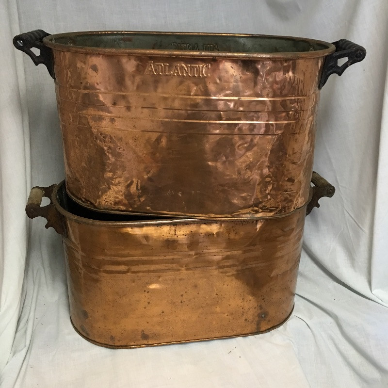 Lot 120 - Pair of Copper Tubs | EstateSales.org