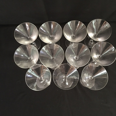 Lot 23 - Rosenthal diVino Martini Glasses | EstateSales.org
