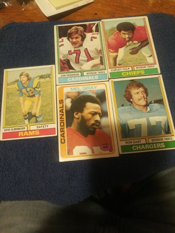 5 card Lot of 1970s NFL | EstateSales.org