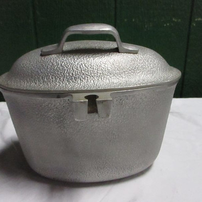 Silver Seal Cookware Heart Shaped | EstateSales.org