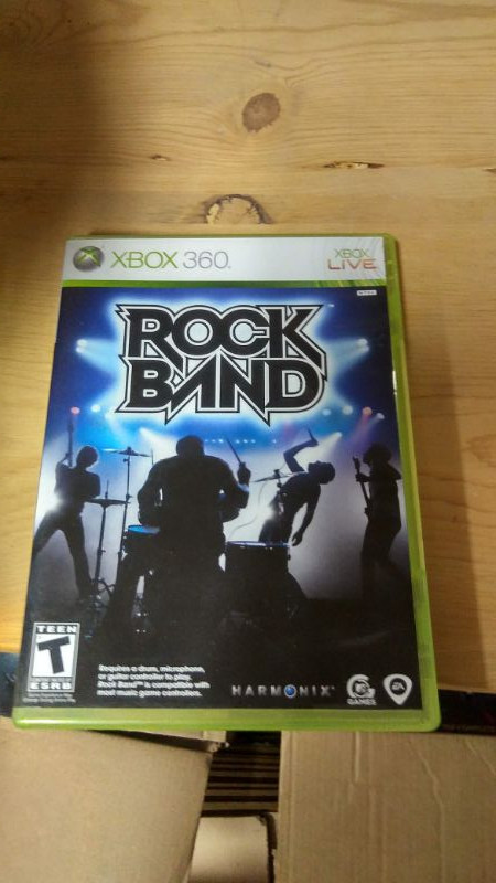 Xbox 360 Rock Band | EstateSales.org